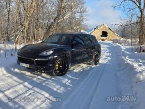Black Porsche Cayenne 2013 in Tallinn, with an engine capacity of 3.00 L and mileage of 283 thousand km for 18000 €, photo 6 on AUTOMOTO.COM.LV