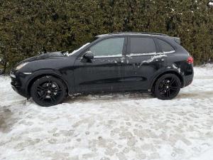 Black Porsche Cayenne 2013 in Kaunas, with an engine capacity of 2.97 L and mileage of 94 thousand km for 10200 €, photo  on AUTOMOTO.COM.LV
