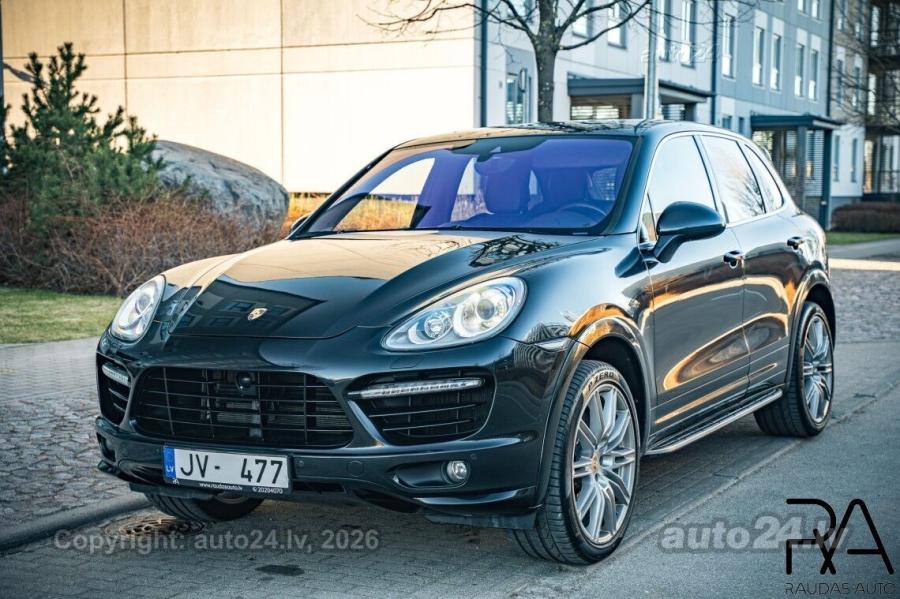 Black Porsche Cayenne 2013 in Riga, with an engine capacity of 4.80 L and mileage of 240 thousand km for 19990 €, photo 1 on AUTOMOTO.COM.LV