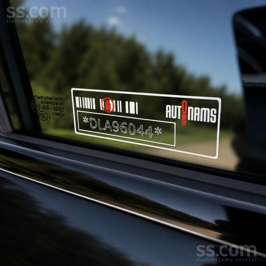 Melns Porsche Cayenne 2013 Talsi, ar dzinēja tilpumu 4.20 L un nobraukumu 226 tūkst. km par 18500 €, foto 15 vietnē AUTOMOTO.COM.LV