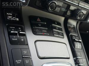 Melns Porsche Cayenne 2013 Rīga, ar dzinēja tilpumu 3.00 L un nobraukumu 152 tūkst. km par 13990 €, foto 19 vietnē AUTOMOTO.COM.LV