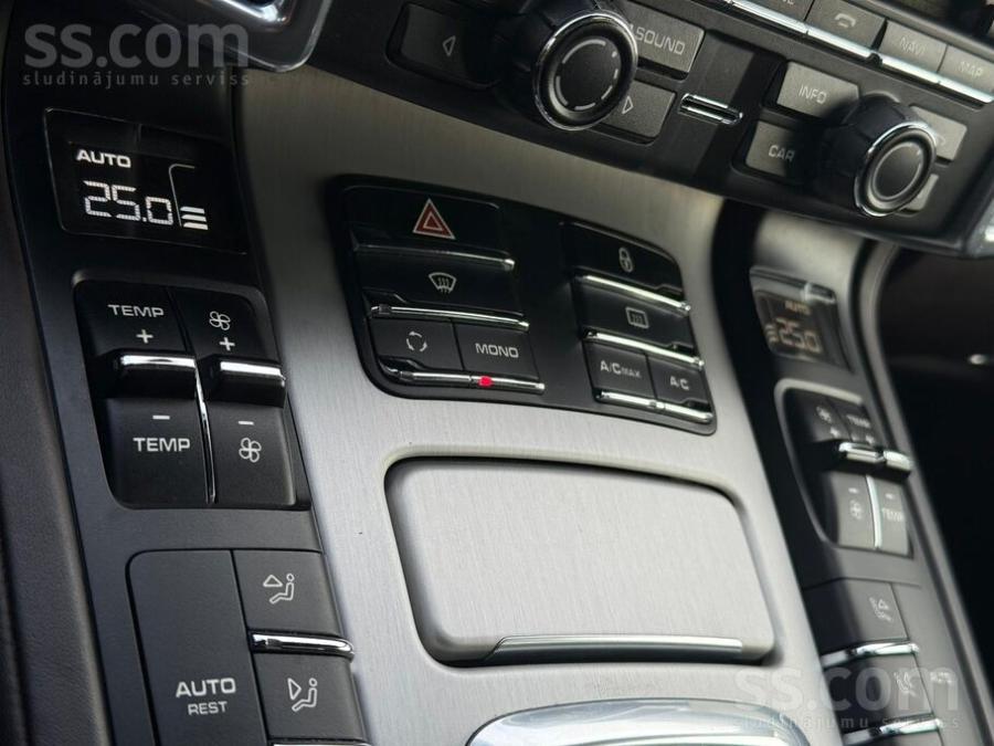 Melns Porsche Cayenne 2013 Rīga, ar dzinēja tilpumu 3.00 L un nobraukumu 152 tūkst. km par 13990 €, foto 19 vietnē AUTOMOTO.COM.LV