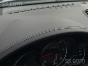 Melns Porsche Cayenne 2013 Rīga, ar dzinēja tilpumu 3.00 L un nobraukumu 152 tūkst. km par 13990 €, foto 22 vietnē AUTOMOTO.COM.LV