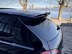 Black Porsche Cayenne 2013 in Riga, with an engine capacity of 3.00 L and mileage of 186 thousand km for 20990 €, photo 8 on AUTOMOTO.COM.LV