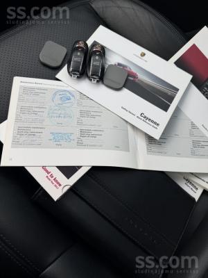 Black Porsche Cayenne 2013 in Riga, with an engine capacity of 3.00 L and mileage of 186 thousand km for 20990 €, photo 18 on AUTOMOTO.COM.LV