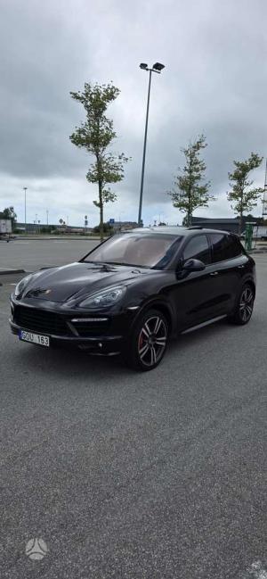 Black Porsche Cayenne 2013 in Klaipeda, with an engine capacity of 4.80 L and mileage of 209 thousand km for 16800 €, photo 6 on AUTOMOTO.COM.LV