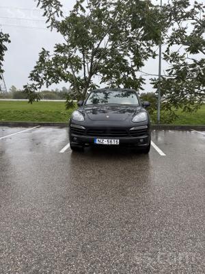 Melns Porsche Cayenne 2013 Jūrmala, ar dzinēja tilpumu 3.00 L un nobraukumu 203 tūkst. km par 21000 €, foto 4 vietnē AUTOMOTO.COM.LV