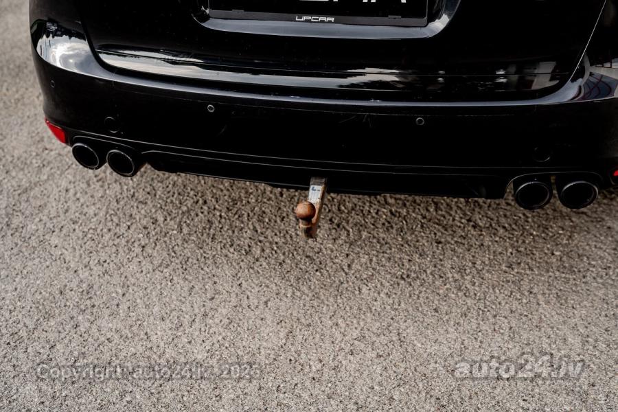Black Porsche Cayenne 2013 in Parnu, with an engine capacity of 4.10 L and mileage of 162 thousand km for 22900 €, photo 29 on AUTOMOTO.COM.LV