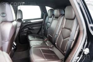 Melns Porsche Cayenne 2013 Rīga, ar dzinēja tilpumu 3.00 L un nobraukumu 234 tūkst. km par 13390 €, foto 8 vietnē AUTOMOTO.COM.LV