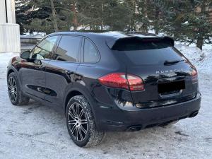 Melns Porsche Cayenne 2014 Klaipėda, ar dzinēja tilpumu 3.60 L un nobraukumu 207 tūkst. km par 14000 €, foto 22 vietnē AUTOMOTO.COM.LV