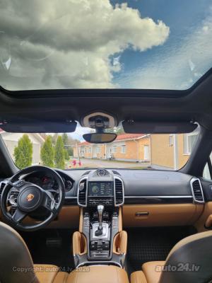 Черный Порше Каен 2014 в Таллин, объемом двигателя 3.00 л и пробегом 258 тыс. км за 18900 €, фото 16 на AUTOMOTO.COM.LV