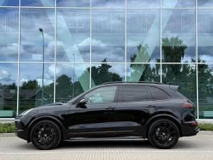 Melns Porsche Cayenne 2014 Rēzekne, ar dzinēja tilpumu 4.20 L un nobraukumu 227 tūkst. km par 26990 €, foto 7 vietnē AUTOMOTO.COM.LV