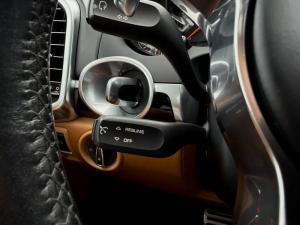 Melns Porsche Cayenne 2014 Rēzekne, ar dzinēja tilpumu 4.20 L un nobraukumu 227 tūkst. km par 26990 €, foto 29 vietnē AUTOMOTO.COM.LV