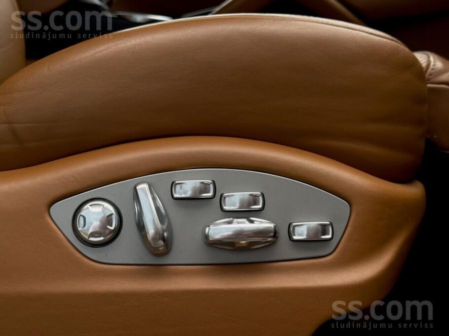 Melns Porsche Cayenne 2014 Rēzekne, ar dzinēja tilpumu 4.20 L un nobraukumu 227 tūkst. km par 26990 €, foto 17 vietnē AUTOMOTO.COM.LV