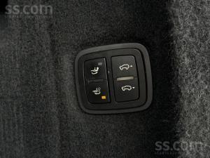 Melns Porsche Cayenne 2014 Rēzekne, ar dzinēja tilpumu 4.20 L un nobraukumu 227 tūkst. km par 26990 €, foto 30 vietnē AUTOMOTO.COM.LV