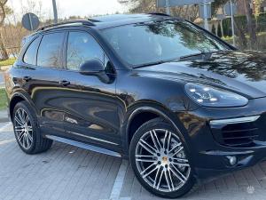 Melns Porsche Cayenne 2014 Jūrmala, ar dzinēja tilpumu 4.13 L un nobraukumu 171 tūkst. km par 25600 €, foto 5 vietnē AUTOMOTO.COM.LV