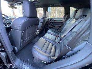 Melns Porsche Cayenne 2014 Jūrmala, ar dzinēja tilpumu 4.13 L un nobraukumu 171 tūkst. km par 25600 €, foto 17 vietnē AUTOMOTO.COM.LV