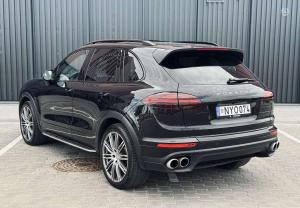 Melns Porsche Cayenne 2014 Kauņa, ar dzinēja tilpumu 3.00 L un nobraukumu 229 tūkst. km par 21900 €, foto 5 vietnē AUTOMOTO.COM.LV