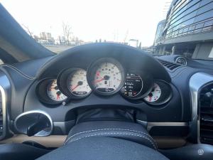 Melns Porsche Cayenne 2014 Rīga, ar dzinēja tilpumu 4.81 L un nobraukumu 250 tūkst. km par 21000 €, foto 12 vietnē AUTOMOTO.COM.LV