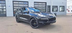 Melns Porsche Cayenne 2014 Panevēža, ar dzinēja tilpumu 4.13 L un nobraukumu 317 tūkst. km par 15700 €, foto  vietnē AUTOMOTO.COM.LV