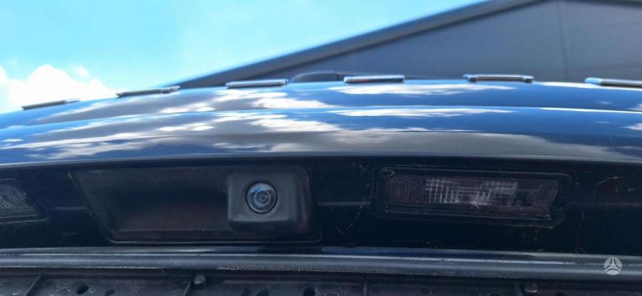 Melns Porsche Cayenne 2014 Panevēža, ar dzinēja tilpumu 4.13 L un nobraukumu 317 tūkst. km par 15700 €, foto 10 vietnē AUTOMOTO.COM.LV