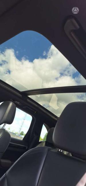Melns Porsche Cayenne 2014 Panevēža, ar dzinēja tilpumu 4.13 L un nobraukumu 317 tūkst. km par 15700 €, foto 15 vietnē AUTOMOTO.COM.LV