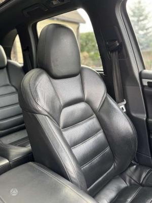 Melns Porsche Cayenne 2014 Marijampole, ar dzinēja tilpumu 4.13 L un nobraukumu 248 tūkst. km par 20500 €, foto 11 vietnē AUTOMOTO.COM.LV