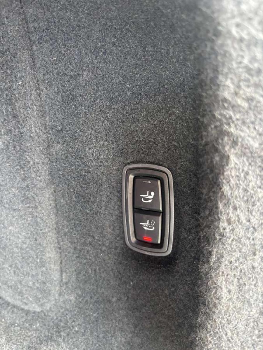 Melns Porsche Cayenne 2014 Marijampole, ar dzinēja tilpumu 4.13 L un nobraukumu 248 tūkst. km par 20500 €, foto 15 vietnē AUTOMOTO.COM.LV
