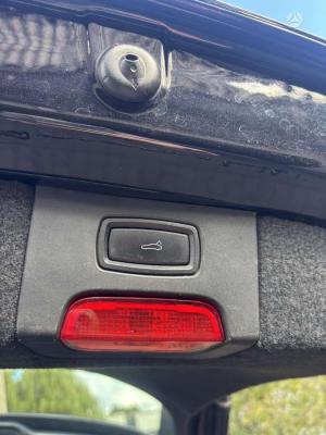 Melns Porsche Cayenne 2014 Marijampole, ar dzinēja tilpumu 4.13 L un nobraukumu 248 tūkst. km par 20500 €, foto 16 vietnē AUTOMOTO.COM.LV