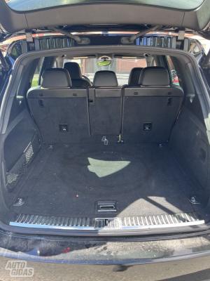 Black Porsche Cayenne 2014 in Vilnius, with an engine capacity of 3.60 L and mileage of 228 thousand km for 8750 €, photo 7 on AUTOMOTO.COM.LV