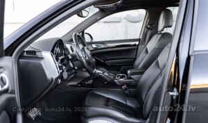 Черный Порше Каен 2014 в Таллин, объемом двигателя 3.00 л и пробегом 275 тыс. км за 18998 €, фото 20 на AUTOMOTO.COM.LV