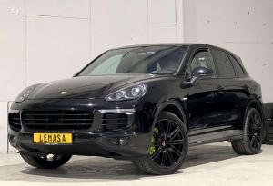 Melns Porsche Cayenne 2015 Klaipėda, ar dzinēja tilpumu 3.00 L un nobraukumu 250 tūkst. km par 24500 €, foto 2 vietnē AUTOMOTO.COM.LV