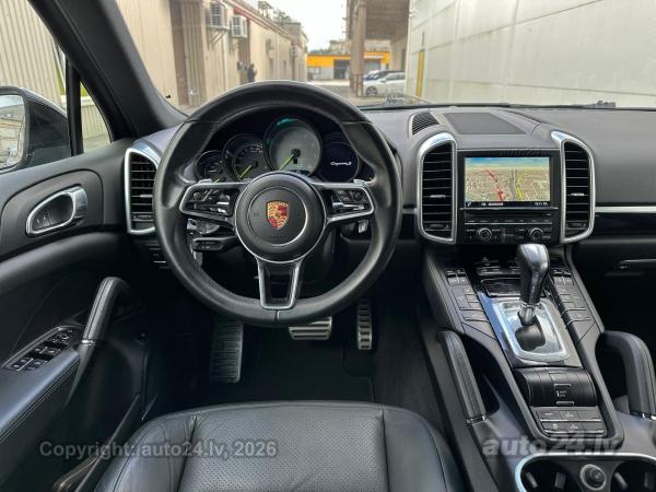 Черный Порше Каен 2015 в Таллин, объемом двигателя 3.00 л и пробегом 252 тыс. км за 24900 €, фото 8 на AUTOMOTO.COM.LV
