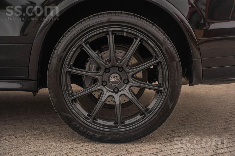 Black Porsche Cayenne 2015 in Riga, with an engine capacity of 3.00 L and mileage of 165 thousand km for 25650 €, photo 10 on AUTOMOTO.COM.LV