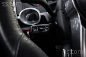 Melns Porsche Cayenne 2015 Jelgava, ar dzinēja tilpumu 4.20 L un nobraukumu 191 tūkst. km par 24400 €, foto 17 vietnē AUTOMOTO.COM.LV