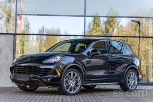 Black Porsche Cayenne 2015 in Riga, with an engine capacity of 3.00 L and mileage of 188 thousand km for 24000 €, photo 3 on AUTOMOTO.COM.LV