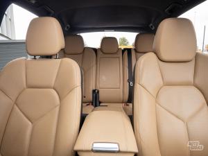 Black Porsche Cayenne 2015 in Vilnius, with an engine capacity of 3.00 L and mileage of 290 thousand km for 21200 €, photo 21 on AUTOMOTO.COM.LV