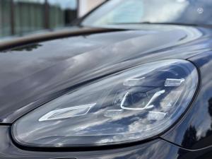 Melns Porsche Cayenne 2015 Mažeikiai, ar dzinēja tilpumu 2.97 L un nobraukumu 255 tūkst. km par 22500 €, foto 11 vietnē AUTOMOTO.COM.LV
