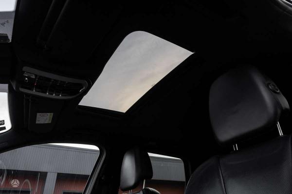 Black Porsche Cayenne 2015 in Jelgava, with an engine capacity of 4.13 L and mileage of 255 thousand km for 22900 €, photo 10 on AUTOMOTO.COM.LV