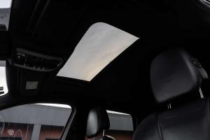 Melns Porsche Cayenne 2015 Jelgava, ar dzinēja tilpumu 4.13 L un nobraukumu 255 tūkst. km par 22900 €, foto 11 vietnē AUTOMOTO.COM.LV