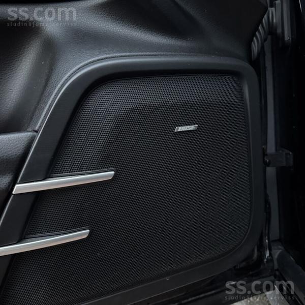 Black Porsche Cayenne 2015 in Rezekne, with an engine capacity of 3.00 L and mileage of 230 thousand km for 24000 €, photo 8 on AUTOMOTO.COM.LV