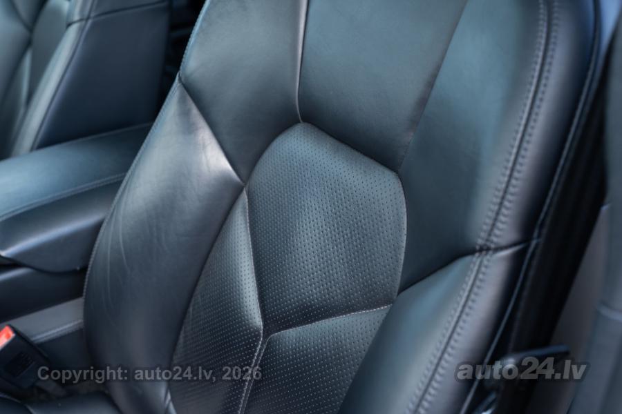 Melns Porsche Cayenne 2015 Tallina, ar dzinēja tilpumu 3.60 L un nobraukumu 204 tūkst. km par 29990 €, foto 19 vietnē AUTOMOTO.COM.LV