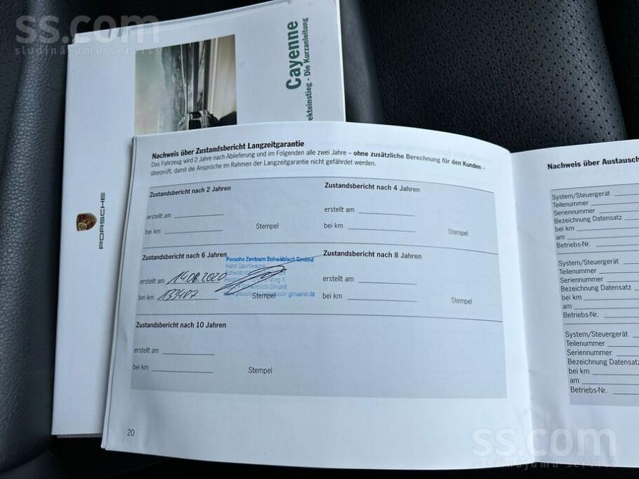 Melns Porsche Cayenne 2015 Rīga, ar dzinēja tilpumu 3.00 L un nobraukumu 202 tūkst. km par 23900 €, foto 14 vietnē AUTOMOTO.COM.LV