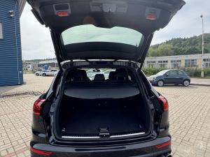 Melns Porsche Cayenne 2015 Viļņa, ar dzinēja tilpumu 3.60 L un nobraukumu 177 tūkst. km par 23500 €, foto 19 vietnē AUTOMOTO.COM.LV