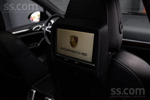 Melns Porsche Cayenne 2015 Jelgava, ar dzinēja tilpumu 3.00 L un nobraukumu 129 tūkst. km par 32500 €, foto 11 vietnē AUTOMOTO.COM.LV