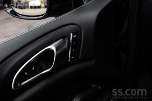 Melns Porsche Cayenne 2015 Jelgava, ar dzinēja tilpumu 3.00 L un nobraukumu 129 tūkst. km par 32500 €, foto 16 vietnē AUTOMOTO.COM.LV