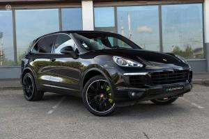 Melns Porsche Cayenne 2015 Viļņa, ar dzinēja tilpumu 3.00 L un nobraukumu 177 tūkst. km par 22999 €, foto 8 vietnē AUTOMOTO.COM.LV