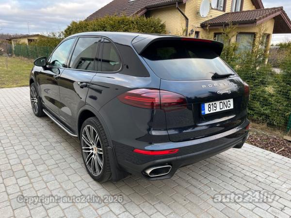 Melns Porsche Cayenne 2016 Tallina, ar dzinēja tilpumu 3.00 L un nobraukumu 178 tūkst. km par 27990 €, foto 4 vietnē AUTOMOTO.COM.LV