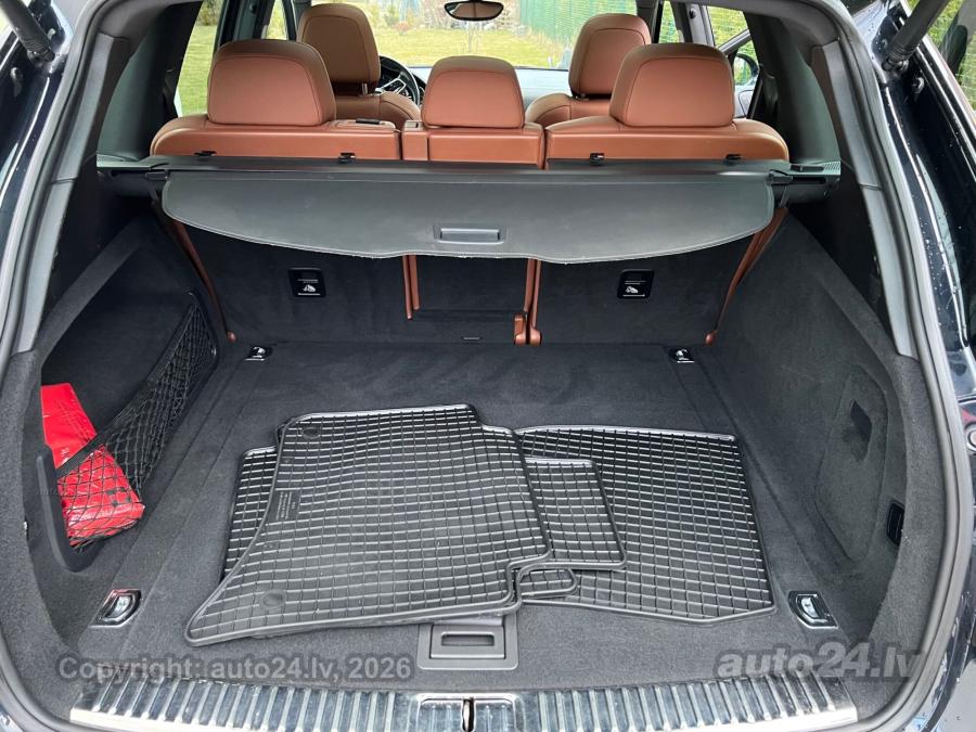 Black Porsche Cayenne 2016 in Tallinn, with an engine capacity of 3.00 L and mileage of 178 thousand km for 27990 €, photo 14 on AUTOMOTO.COM.LV