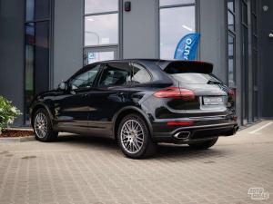 Melns Porsche Cayenne 2016 Marijampole, ar dzinēja tilpumu 3.00 L un nobraukumu 255 tūkst. km par 24450 €, foto 8 vietnē AUTOMOTO.COM.LV